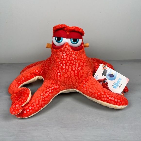 Disney | Toys | New Disney Store Plush Finding Dory Hank Octopus ...